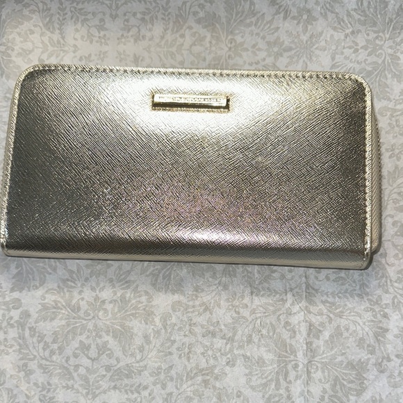New York & Company | Bags | New York Company Gold Wallet With Textured ...